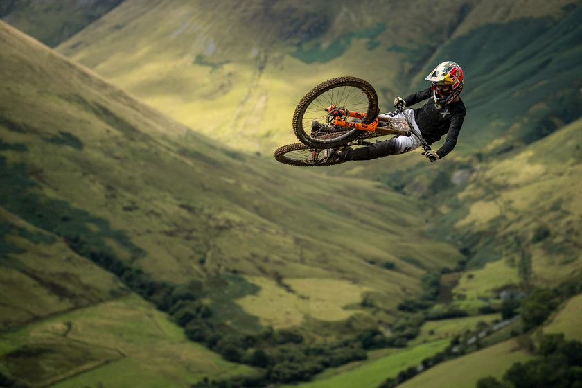 26 Merida Dirt 700 Dirt Jumper Bike - Black - – Jonny Sprockets Bike Shop